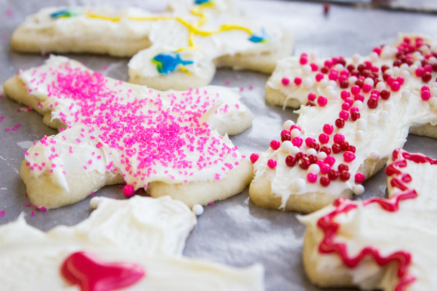 Forty Days of Crafts: Cross Cookies – Eerdlings